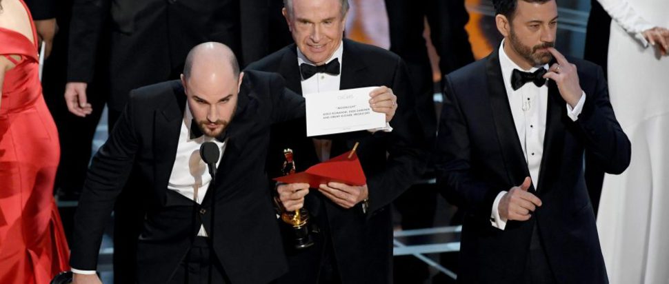 Oscars 2017: Moonlight wins Best Picture after mixup: The Skinny Oscars 2017: Moonlight wins Best Picture after mixup: The Skinny