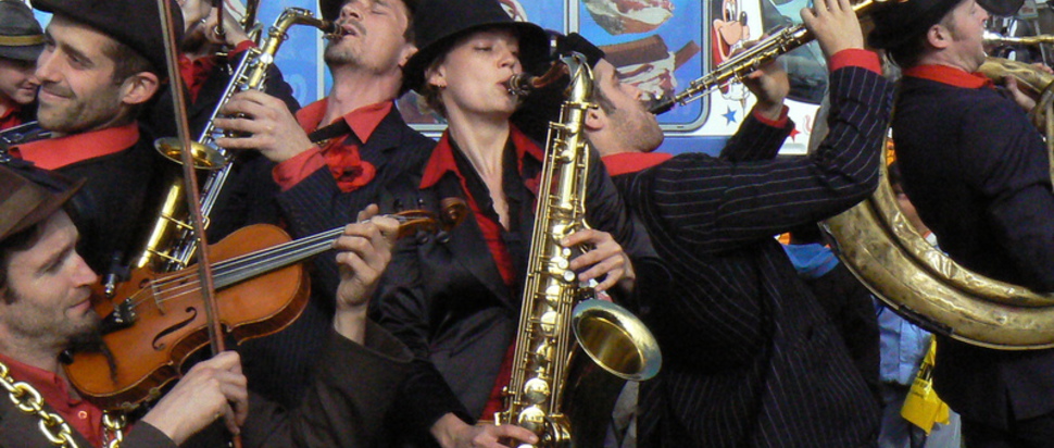 The Famous Spiegeltent @ George Square, Edinburgh, 25 Jul - 31 Aug ...