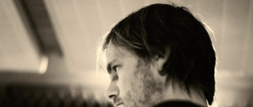 Portishead's Geoff Barrow Gets His BEAK> On | The Skinny