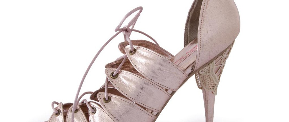 Che Camille: A Month Of Shoes | The Skinny