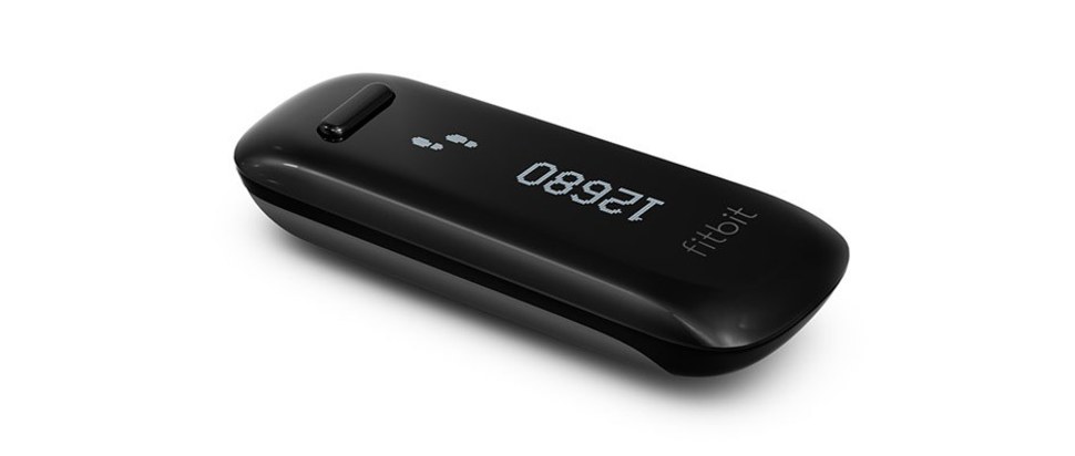 Stepping Up: The Fitbit One | Tech Review | The Skinny